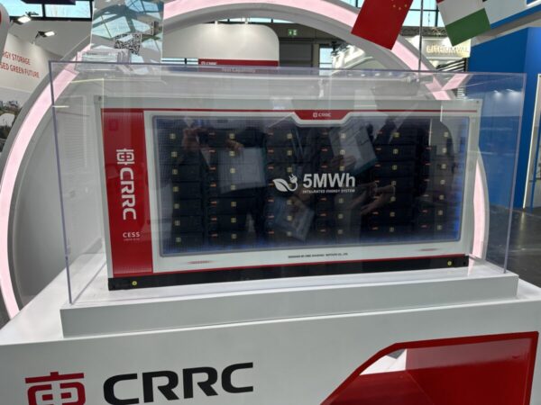 CRRC releases 5 MWh liquid-cooled energy storage system - Power Wattz ...